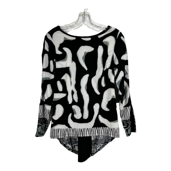 Michael Tyler | Tops | Michael Tyler Women Tunic Size Sp Black White ...